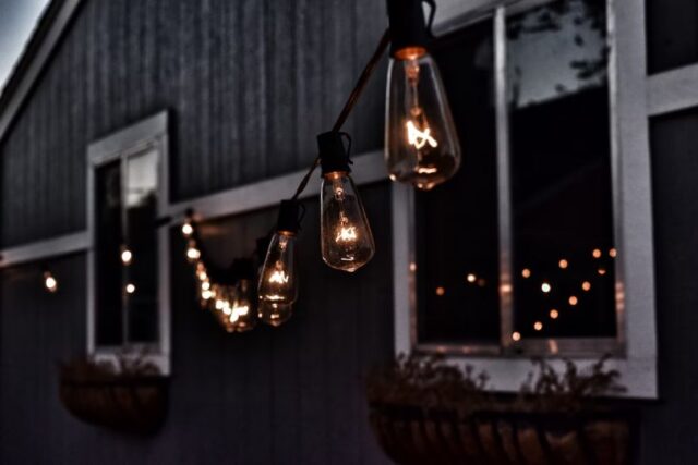 How to Choose the Right Outdoor Lights: An Essential Guide - KickAss Things